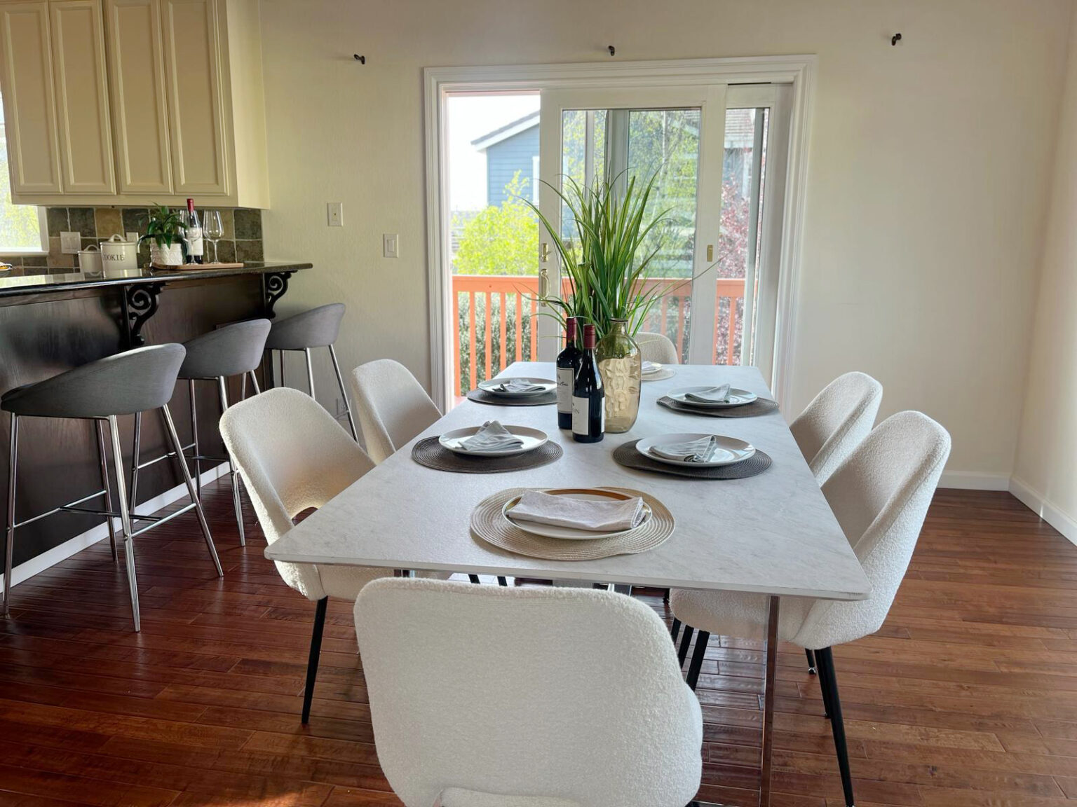 Millbrae, CA – Pros & Cons of Virtual Staging vs. Traditional Home Staging - Let's Stage It ...